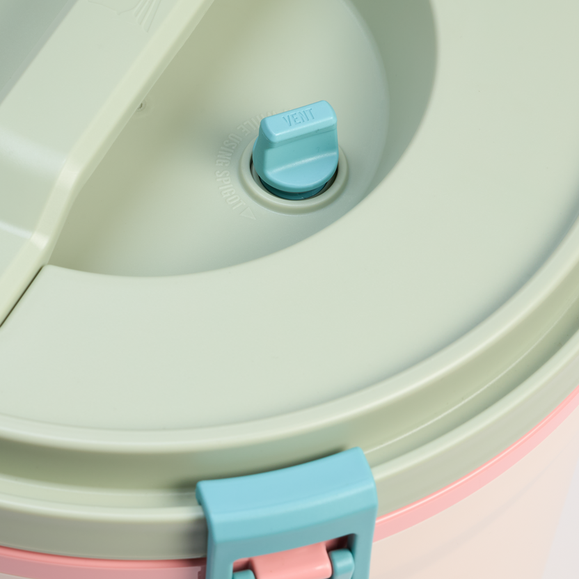 Adventure Fast Flow 2 Gallon Water Jug | Stanley – Stanley 1913